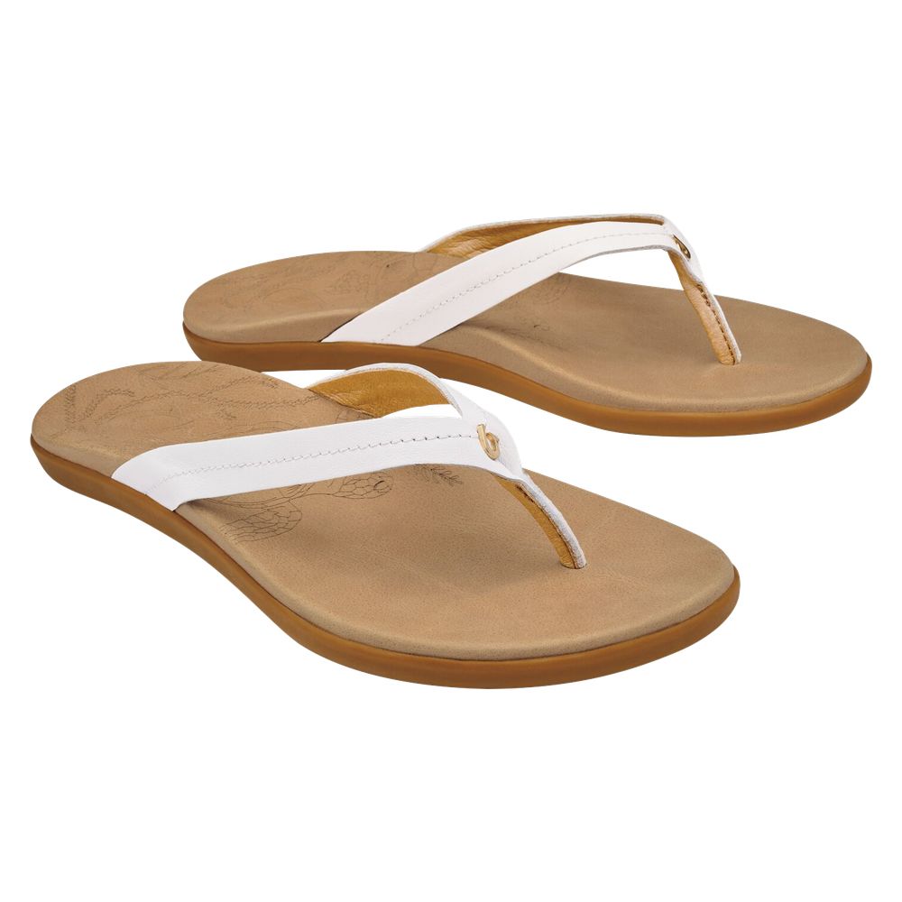 OluKai Honu Flip-Flop Beach Sandals for Ladies - Bright White/Golden S ...